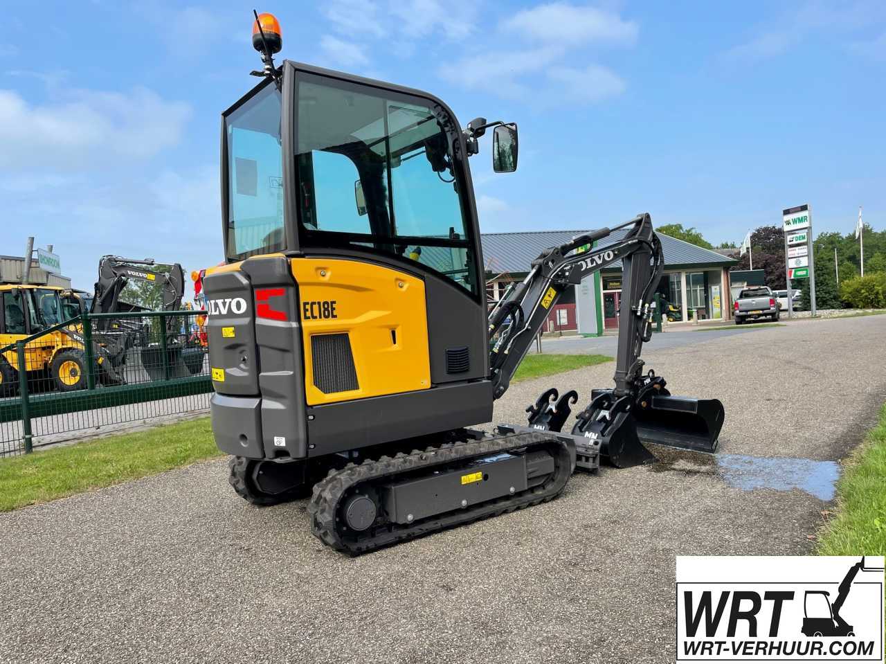 Minigraver Volvo EC18E huren in Limburg en Maaskant | WRT-Verhuur